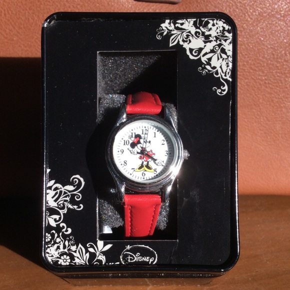 Disney | Accessories | Retro Disney Minnie Watch | Poshmark